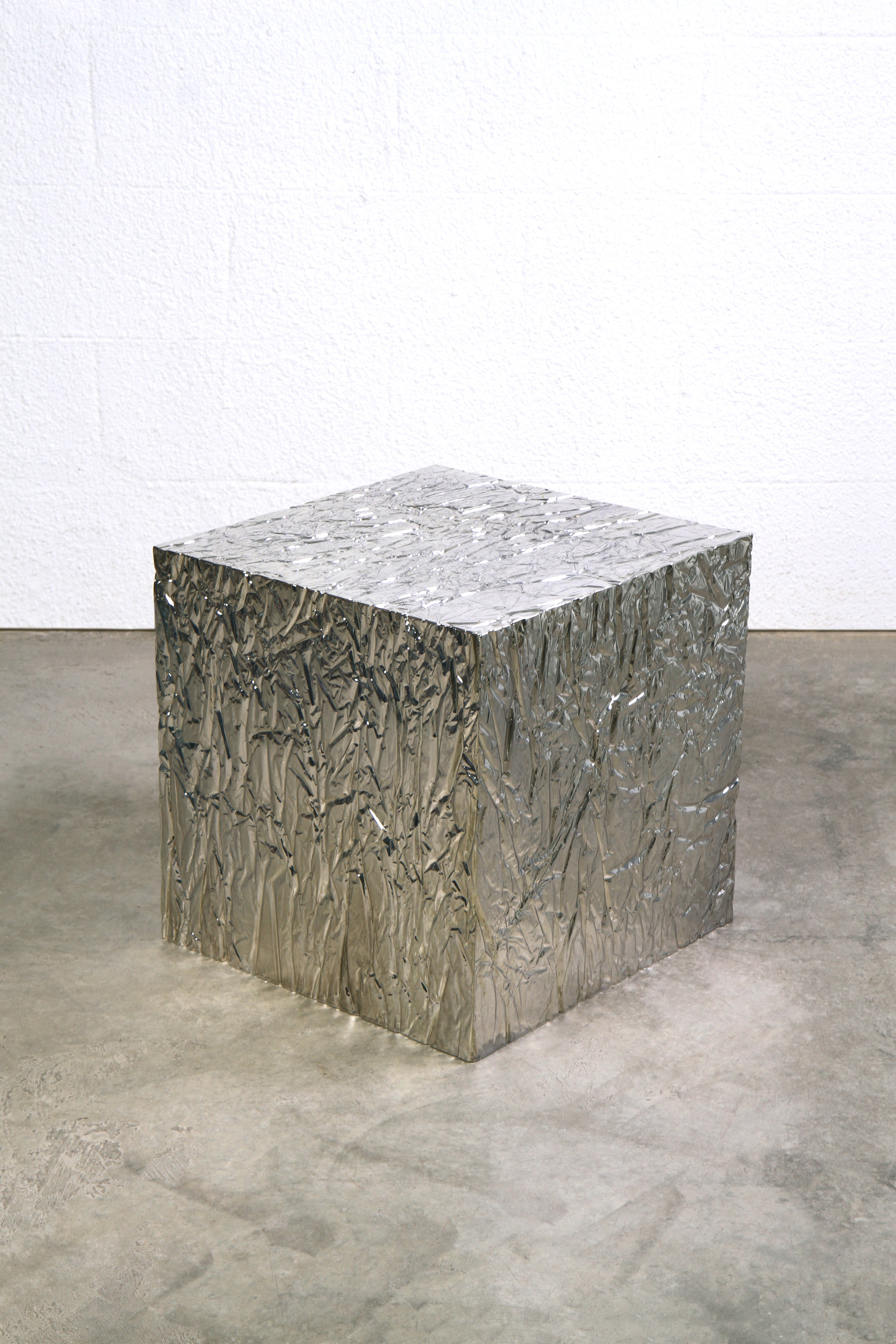 The RÉMY cube in Silver – L ' AFSHAR studio